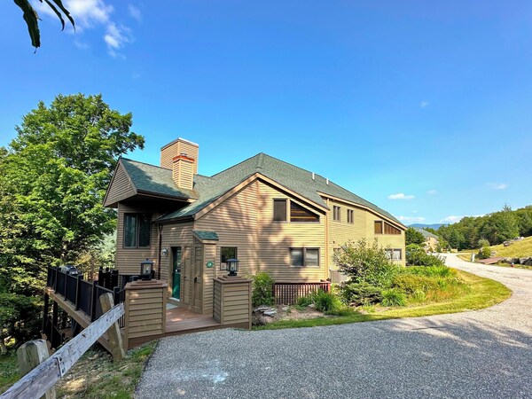 C13 Beautiful Bretton Woods Ski In Ski Out Townhouse Pool Gym Passes - Ferris Wheel, Jefferson