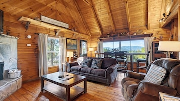 Casa (2 Bedrooms) | Interior