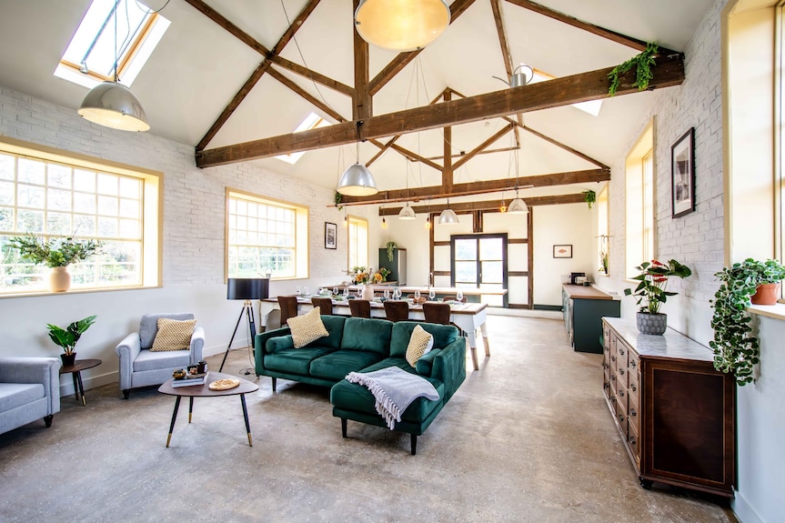 The Freston Forge - A House That Sleeps 20 Guests In 8 Bedrooms - Essex