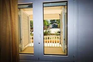 Casa, fumadores | 2 quartos, internet de alta velocidade 