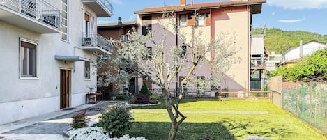 Apartamento em Condomínio Fechado, varanda | Exterior