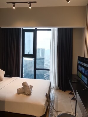 Wi-Fi de cortesia, roupa de cama