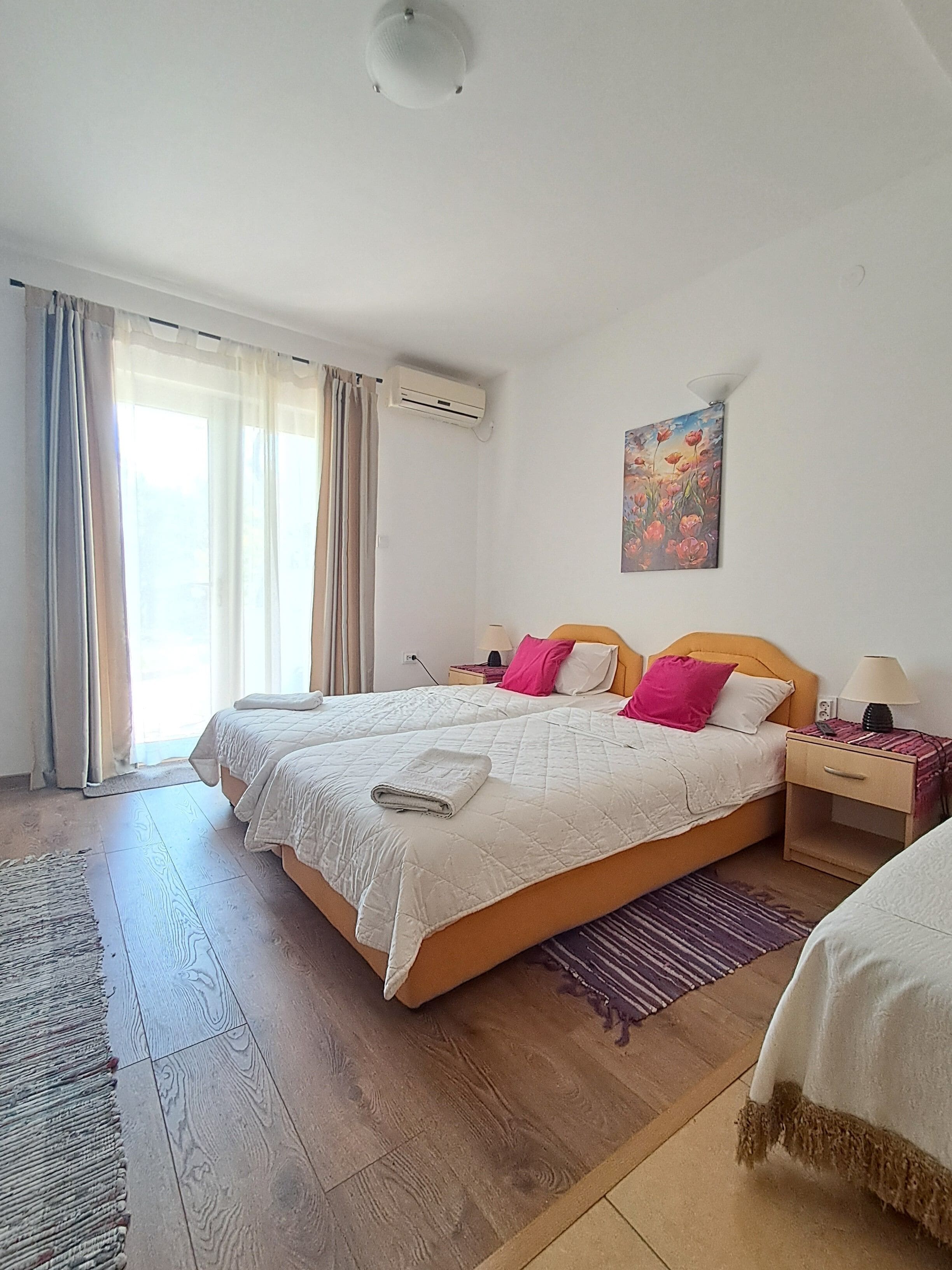 Quarto Comfort | Com decoração personalizada, com mobília individualizada 