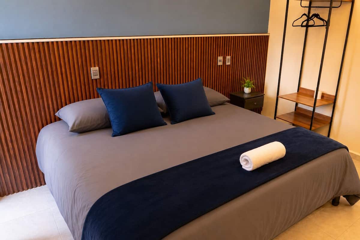 Quarto família, sacada, vista para o resort | Wi-Fi de cortesia