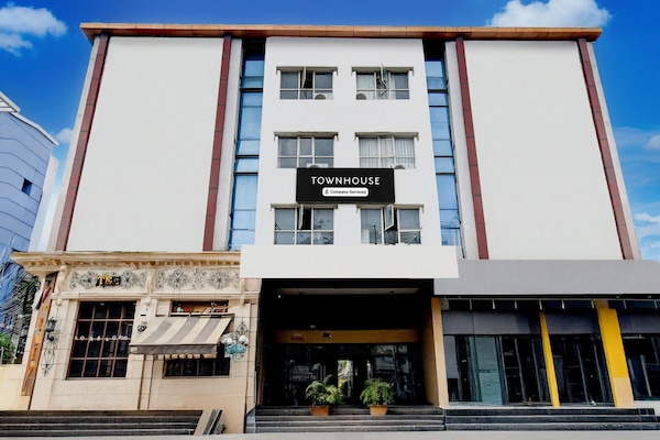 Deluxe Townhouse Narayanaguda Metro - Hyderabad