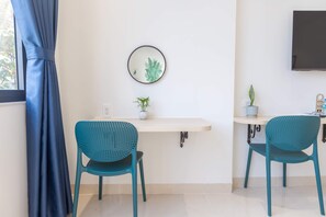 Quarto Superior | Secretária, Wi-fi grátis 