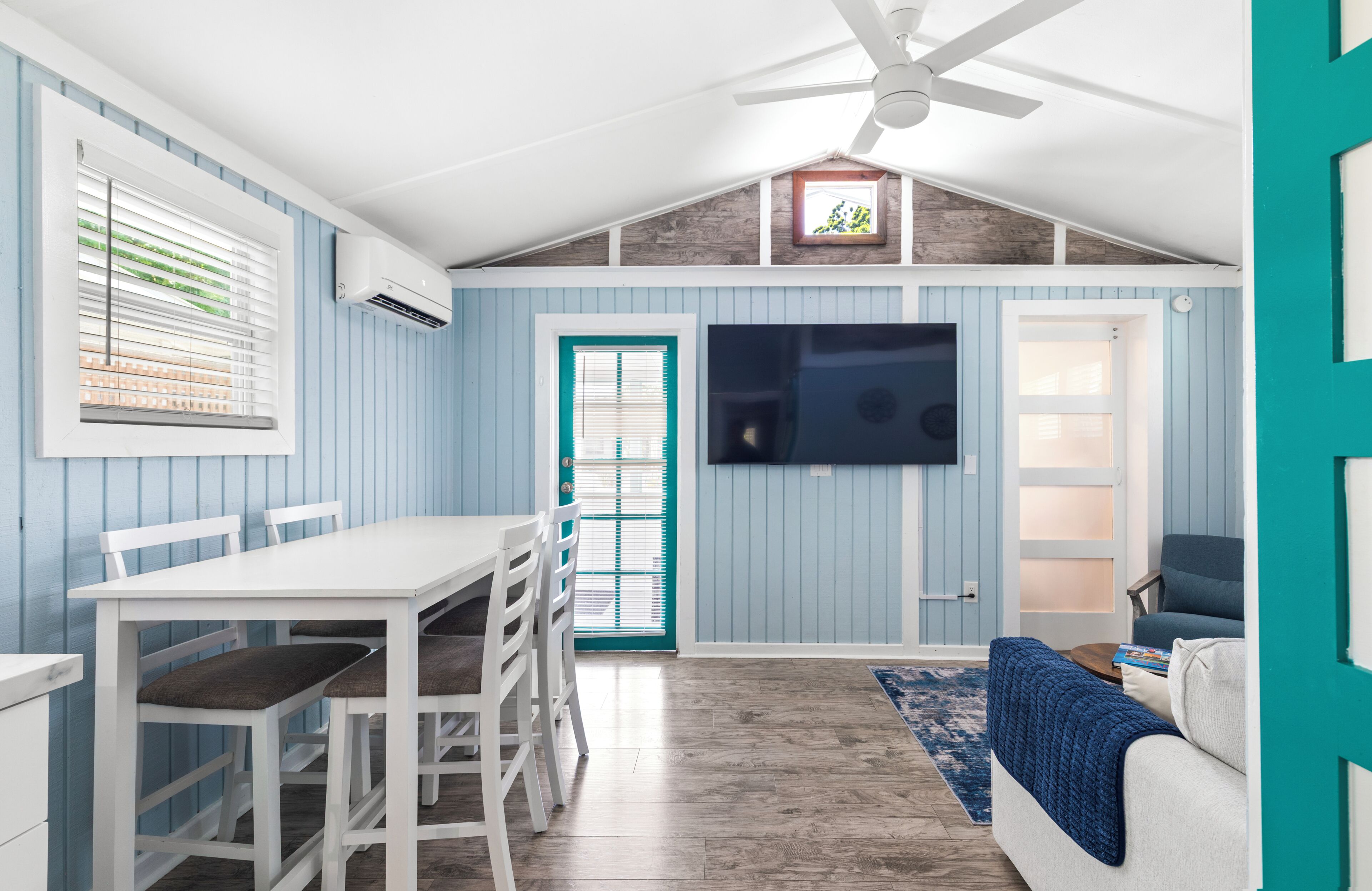 Shared Pool + Backyard Lounge | Charming Cottage | Steps To Waterfront Dining - Key West, FL
