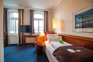 Quarto solteiro | Cofres nos quartos, Wi-Fi de cortesia