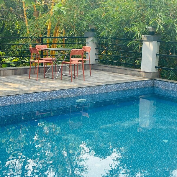Amazinn Hotel - Lonavla