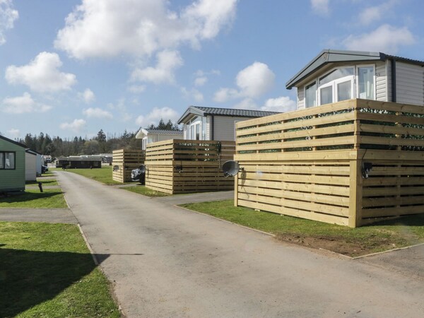 Lochwood Platinum Superior At Three Lochs Holiday Park - Scotland