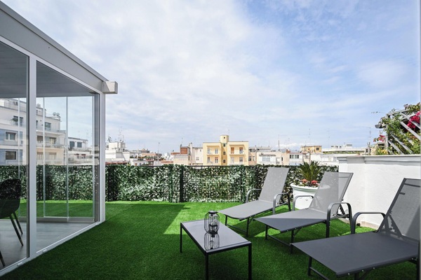 Apartamento luxo, vista para a cidade | Terraço/pátio