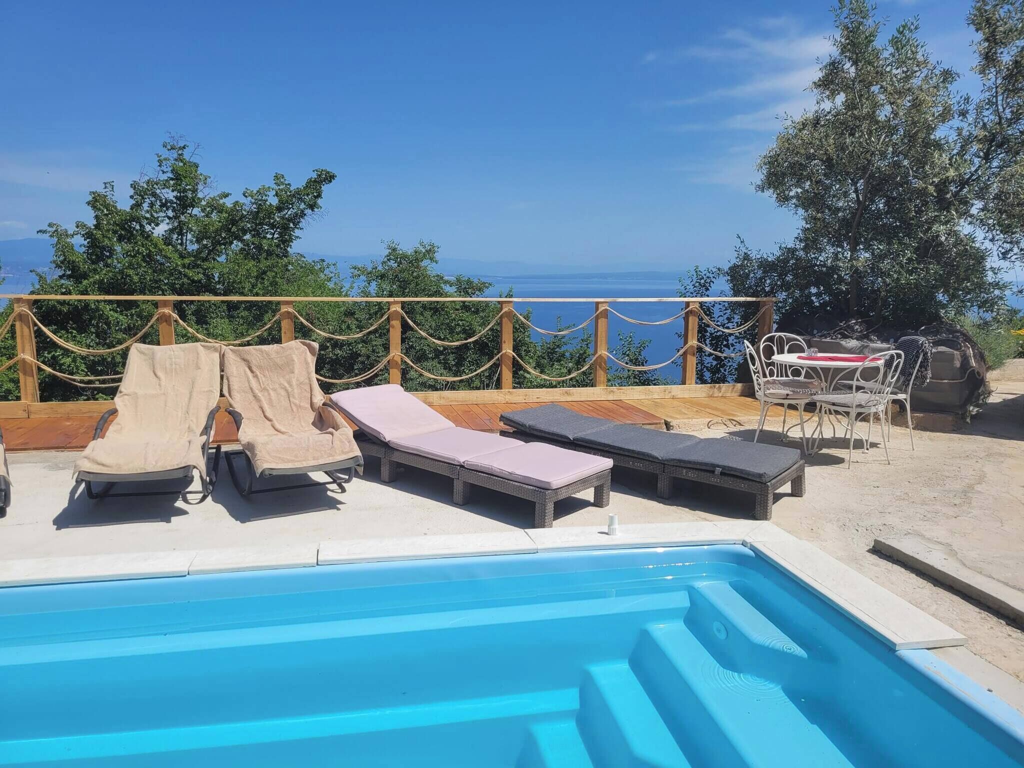 Apartamento, 1 quarto, acessível, fumadores | Piscina | Piscina exterior 