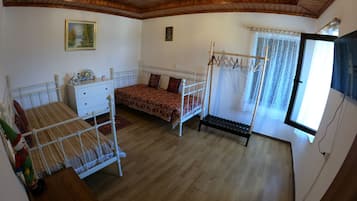 Quarto Twin Familiar, vista para a montanha