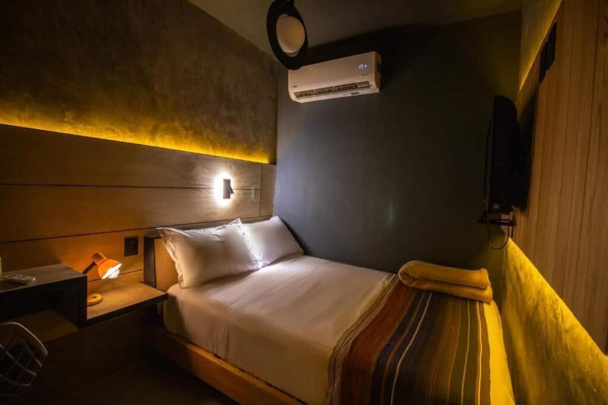 Quarto solteiro | Wi-Fi de cortesia