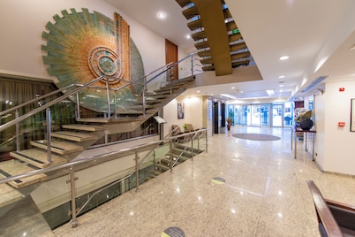 HOTEL MAVİ SÜRMELİ