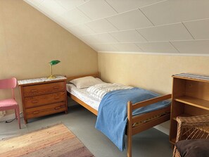 Casa família, vista para a colina