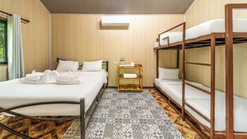 Wi-fi grátis, roupa de cama fornecida