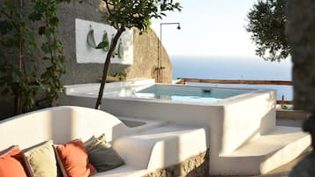 Quarto casal premium, vista para o mar | Terraço/pátio