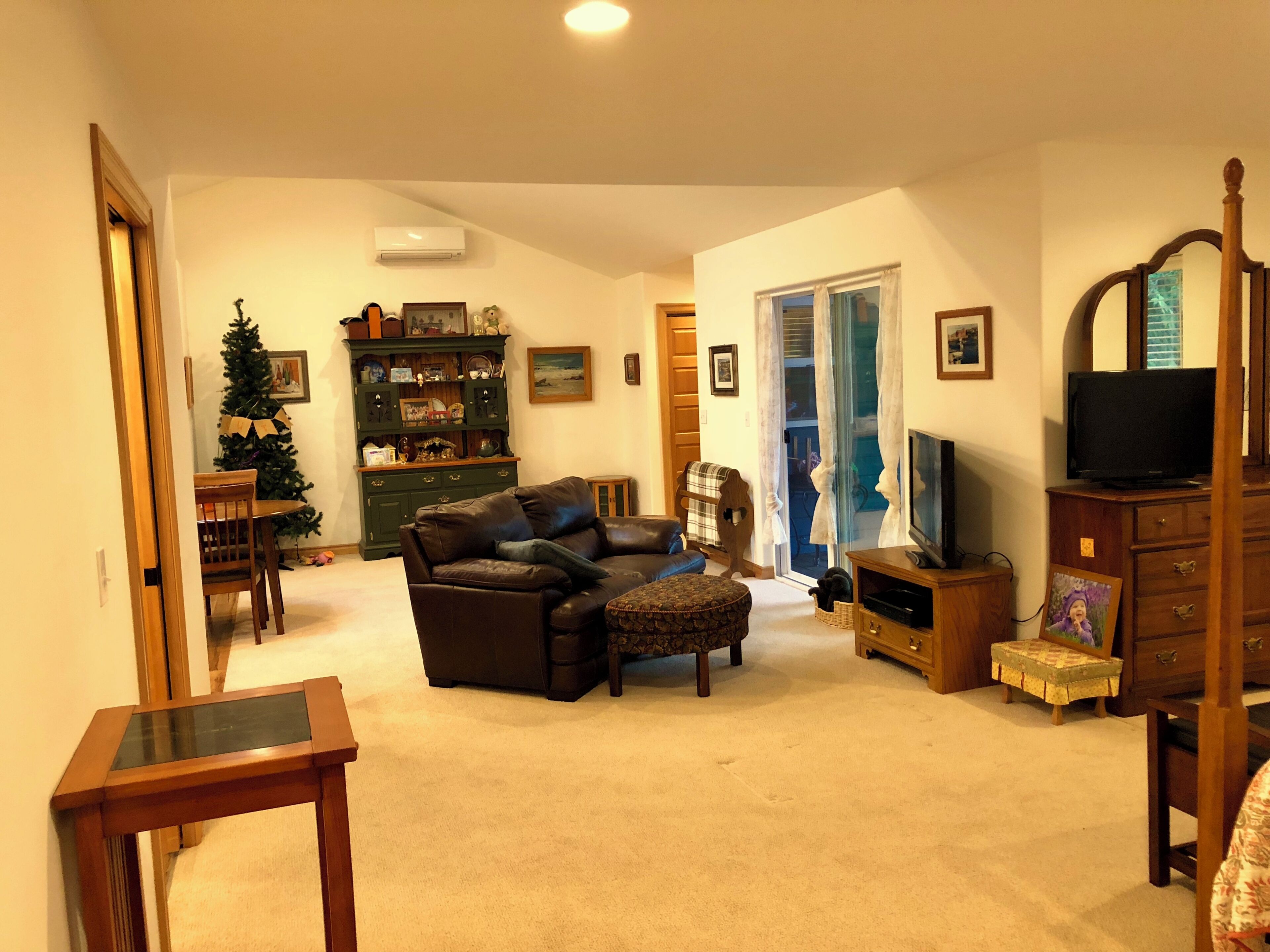Elklandia Studio Apt- Only Available With Main House Rental.  Vrbo# 4872606 - Sequim, WA