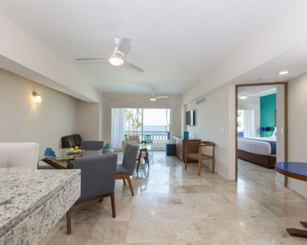 1 Bedroom Sleeps 4 At Crown Paradise Golden, Puerto Vallarta - Nayarit