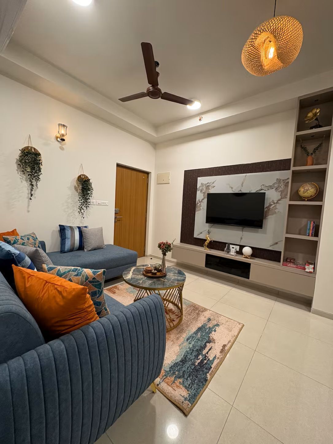 Skyline Haven 2bhk 28th Floor + Pool - Gandhinagar