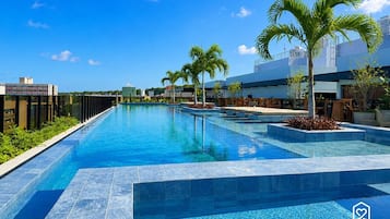 Piscina exterior