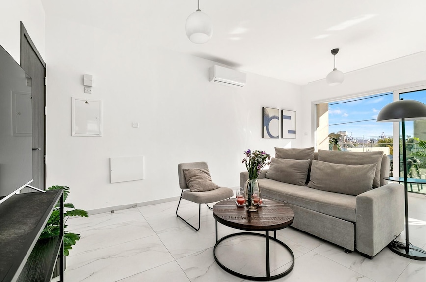 Style°limassol 202 One Bedroom By Ezoria Villas - Limassol