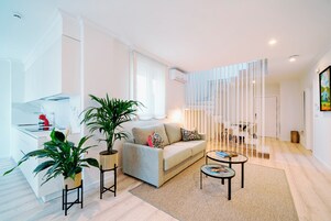 Apartamento Ourense, 3 habitaciones, 2 baños + aseo | Sala de estar