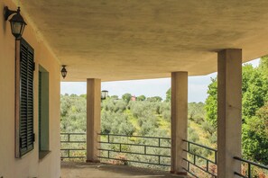 Villa, 2 quartos, cozinha | Terrenos do alojamento