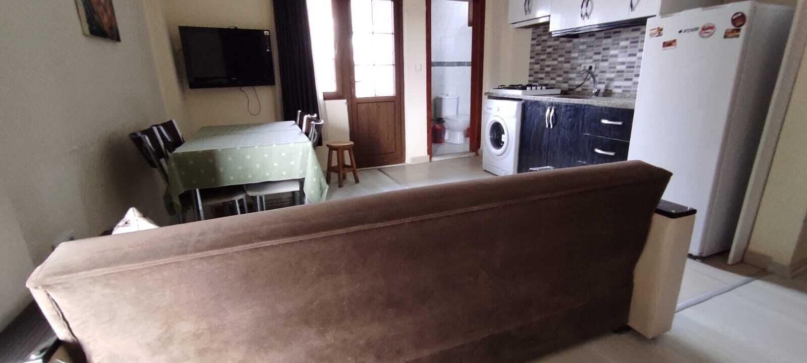 Apartamento em Condomínio Fechado, 3 quartos, varanda, vista para a montanha | Interior
