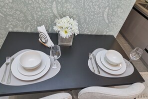 Apartamento, Vista para a cidade | Restaurantes