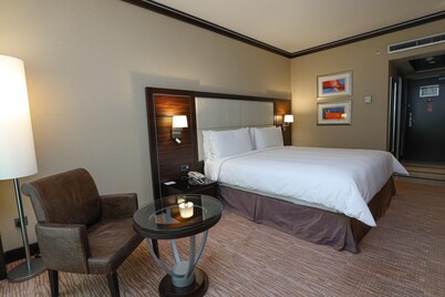 Holiday Inn Kuwait Al Thuraya City