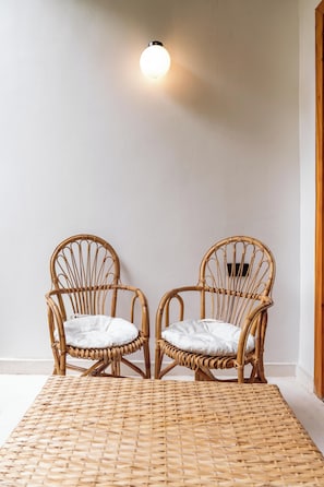 Bungalow, vista para o jardim | Interior