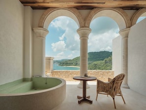 Quarto casal exclusivo, vista para o mar | Frigobar, individualmente decorados, individualmente mobiliados
