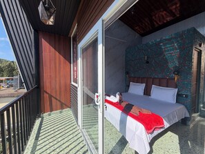 Cabana superior, vista para a montanha | Área da propriedade