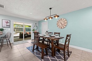 Casa, 3 quartos | Restaurantes