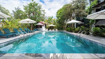 Piscina exterior