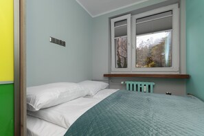 Apartamento conforto, sacada | Ferros/tábuas de passar roupa, Wi-Fi de cortesia