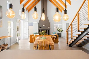 Casa (2 Bedrooms) | Interior