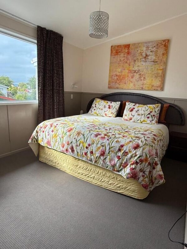 Happy Home - New Zealand