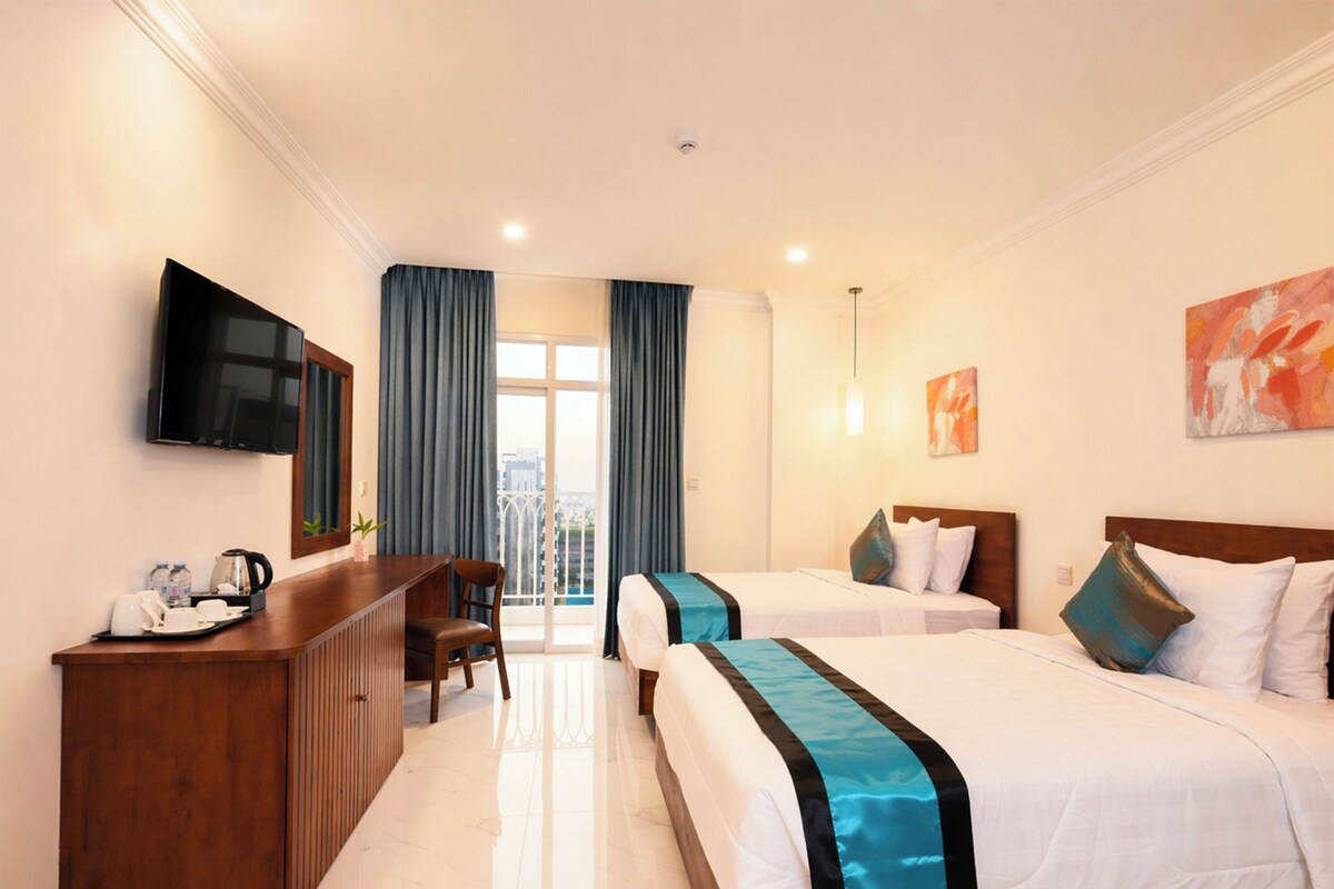 Quarto duplo luxo, sacada | Vista para a cidade