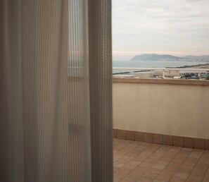 Quarto Duplo ou Twin Deluxe, vista para o mar | Interior