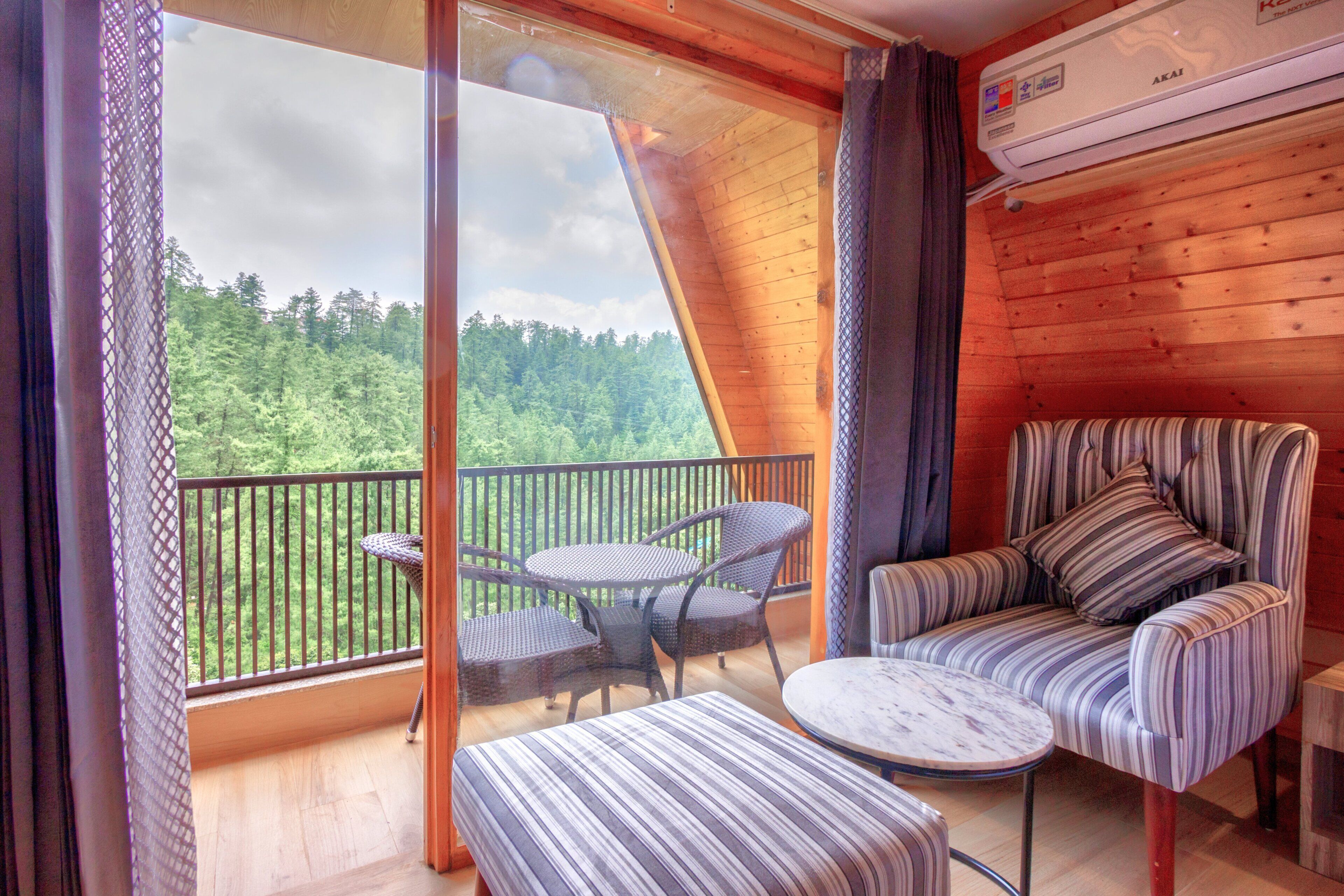 Quarto Deluxe, varanda, vista para o vale | Interior