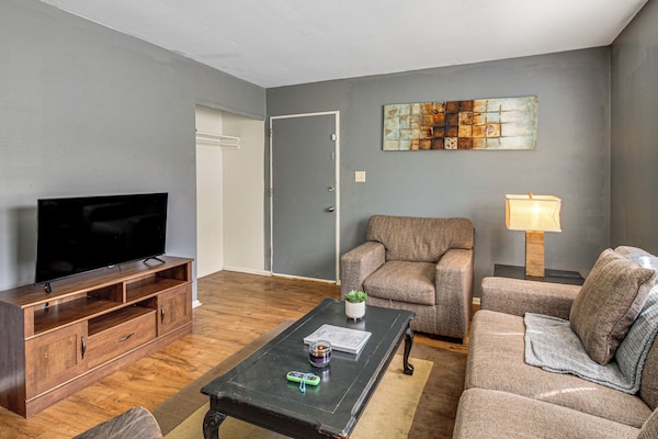 Great For Group & Work Stays! Decatur Unit By Dtwn - Decatur, AL