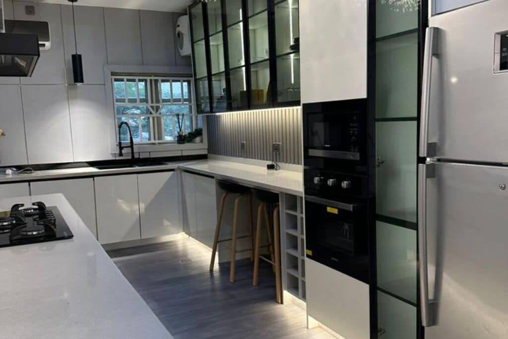 Apartamento, varanda, vista para o pátio | Cozinha privada