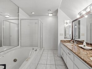 Casa, 4 quartos | Casa de banho | Toalhas fornecidas, champô 