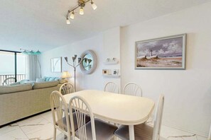 Oceanfront complex with beach access & charm - pools, tennis, fitness ...