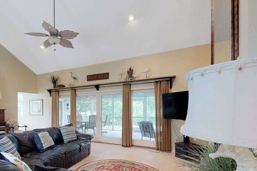 Salt Pond House With Golf Course Views, Pool, Tennis, Fireplace, Porch, Deck, Ac - Bethany Beach, DE