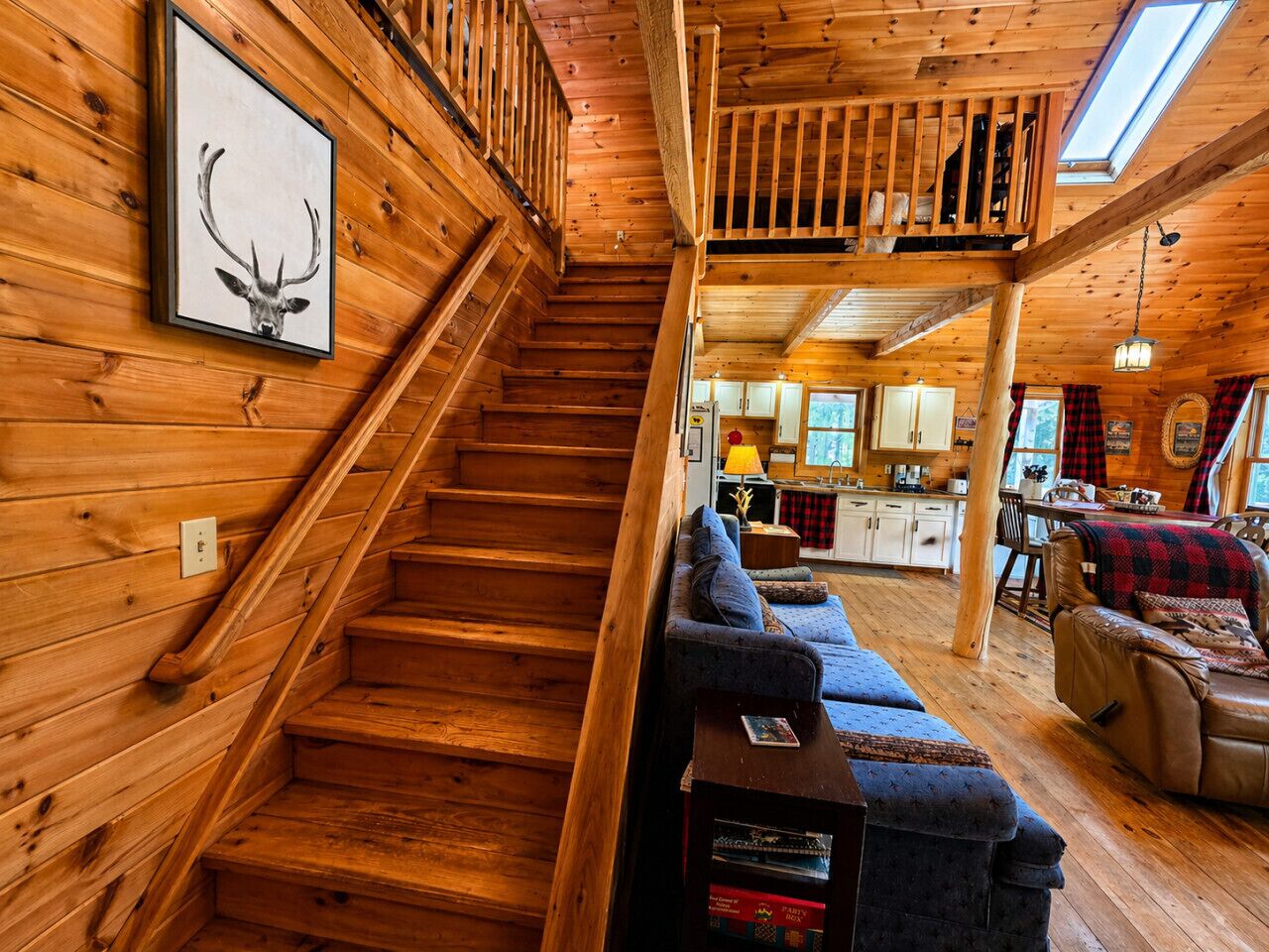 Private Pet-friendly Cabin With Year Round Trail Access - Greenville, ME