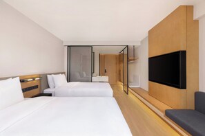 Quarto, 2 camas de casal, Vista para a cidade